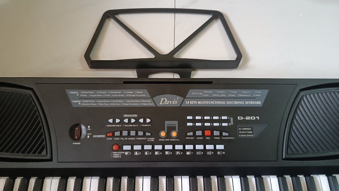 Davis D201 Electronic Piano Keyboard on Carousell