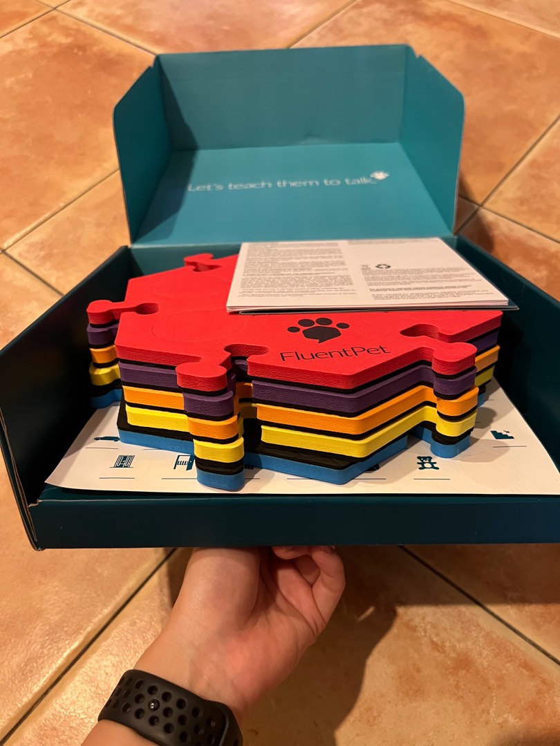 FluentPet, Pet Supplies, Homes & Other Pet Accessories on Carousell