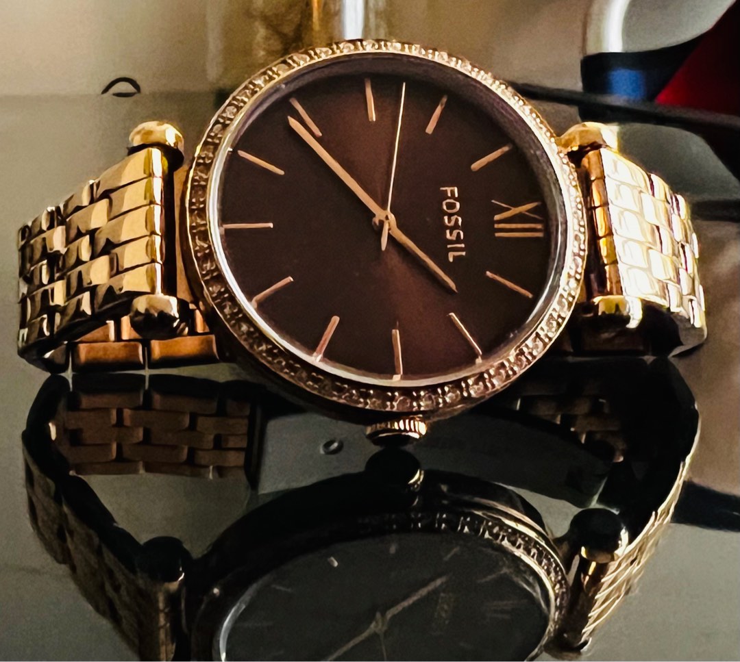 Fossil new women watch, Luxury, Watches on Carousell