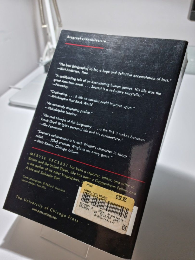 Frank Lloyd Wright: A biography, Hobbies & Toys, Books & Magazines ...