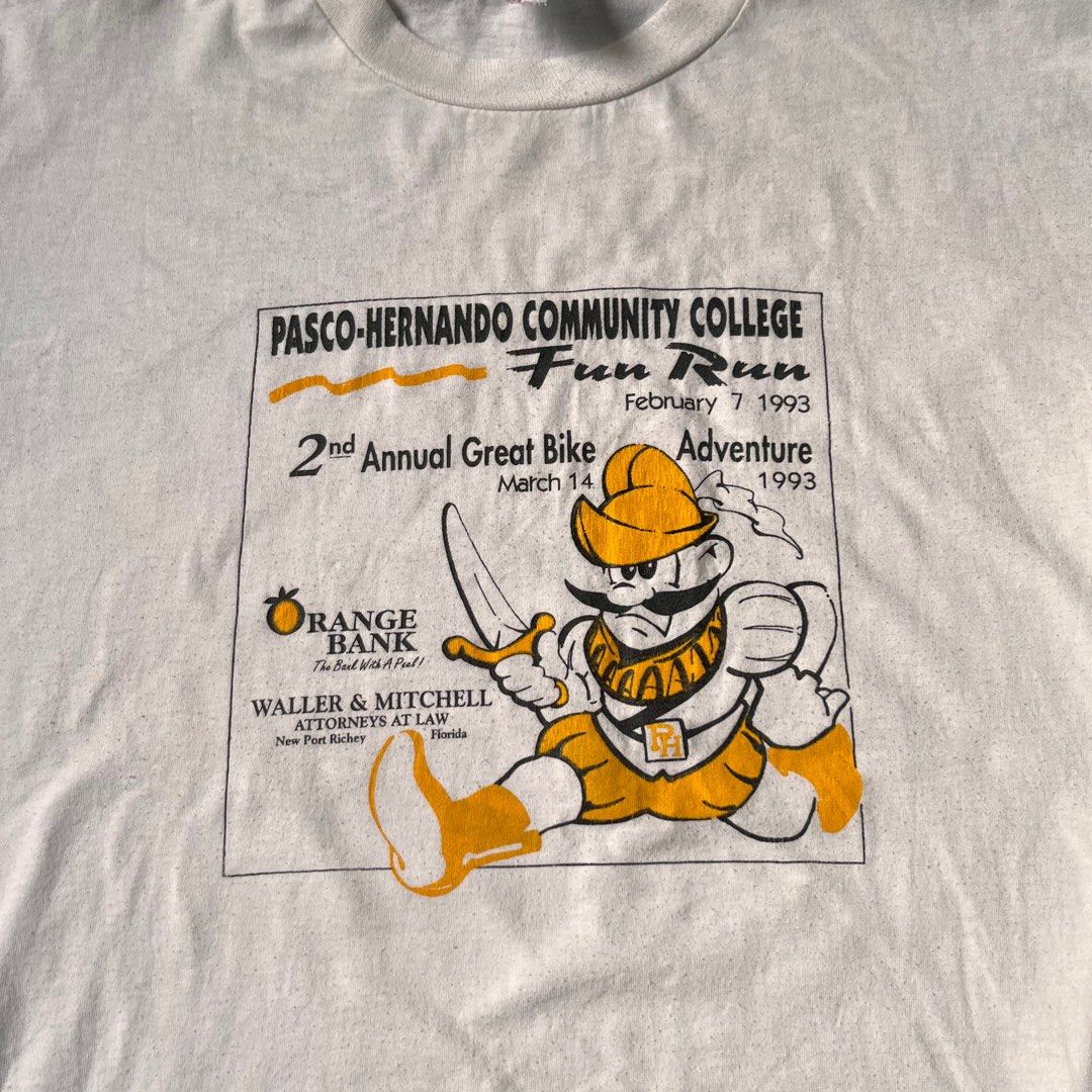 Vintage Fun Run Tee, Men's Fashion, Tops & Sets, Tshirts & Polo Shirts ...