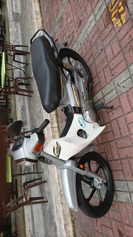 Honda Ex5 Dream Silver, Motorbikes on Carousell
