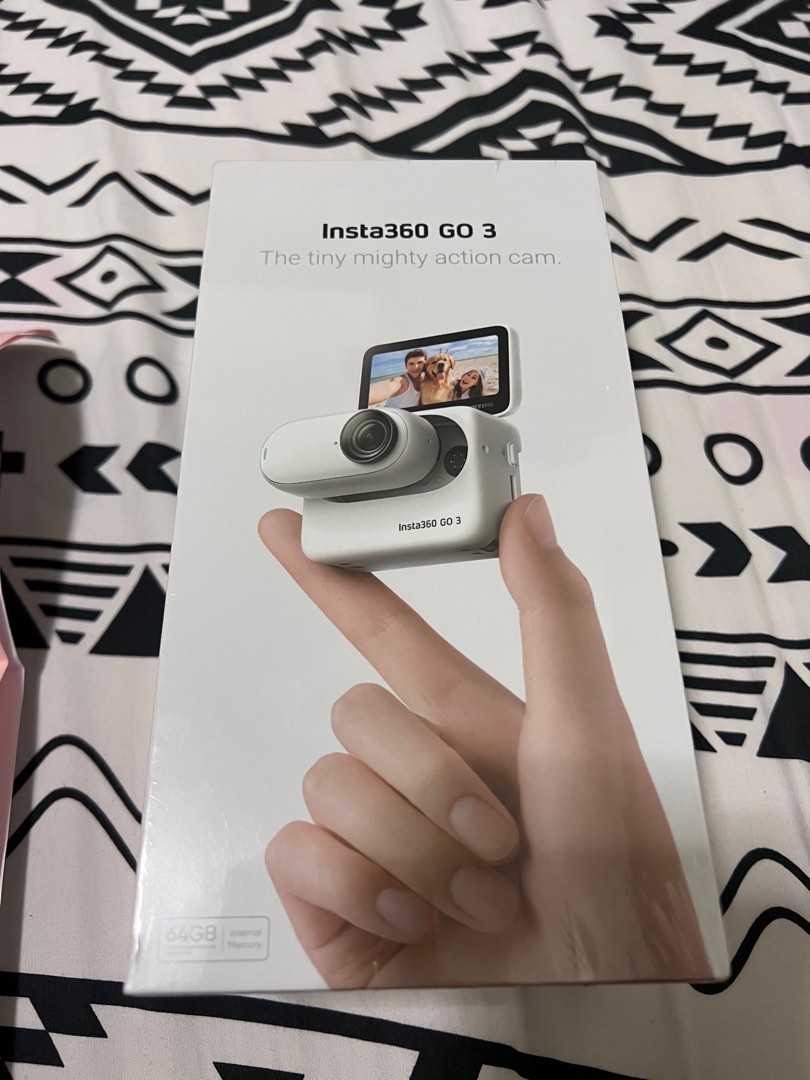 Insta360 Go3, Photography, Video Cameras on Carousell