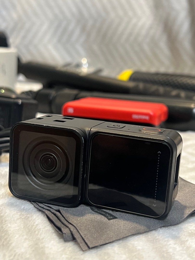 Insta 369 One R - Twin Edition on Carousell