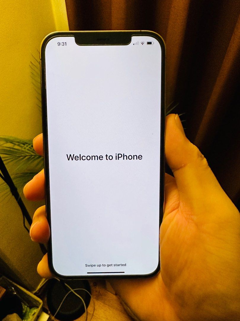 Open-line iPhone 12 Pro Max, Gold 256 GB on Carousell