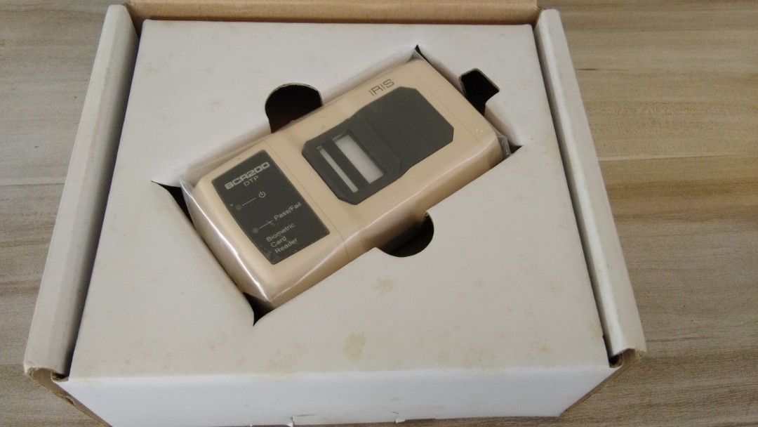 IRIS Biometric Card Reader BCR200DTP/MYKad Reader, Computers & Tech ...