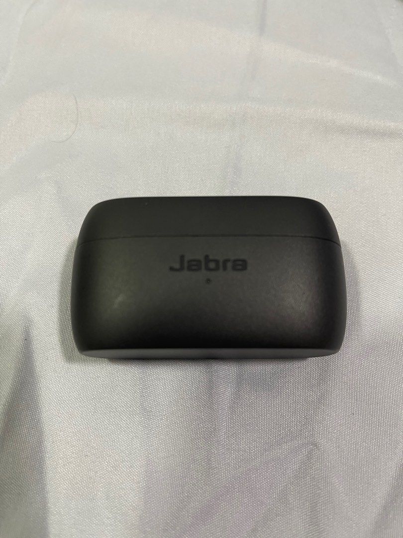 JABRA Elite 3 Charging case only, Audio, Earphones on Carousell