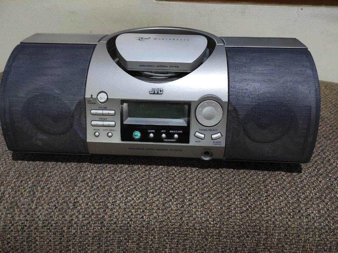 JVC FR-DS100 - Satelite Radio Receiver, Elektronik, Audio di Carousell