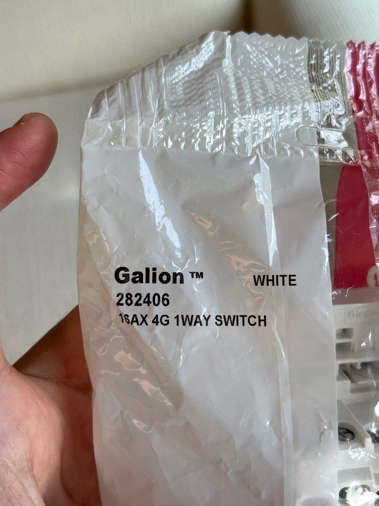 LEGRAND 4 gang 1 way switch, TV & Home Appliances, Electrical, Adaptors ...