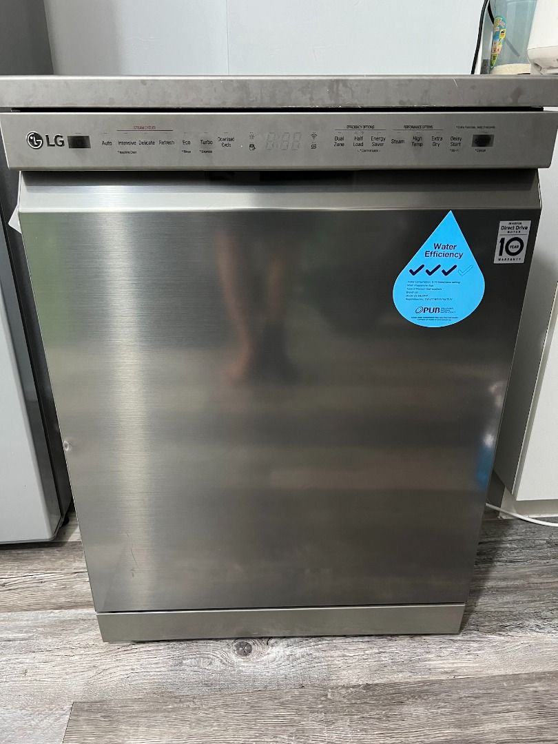LG DFB425FP Front Control Smart Wifi Enabled Dishwasher with QuadWash ...