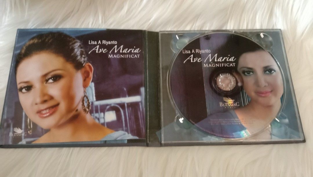 Lisa A riyanto | ave maria | kaset cd, Musik & Media, CD, DVD & Lainnya ...