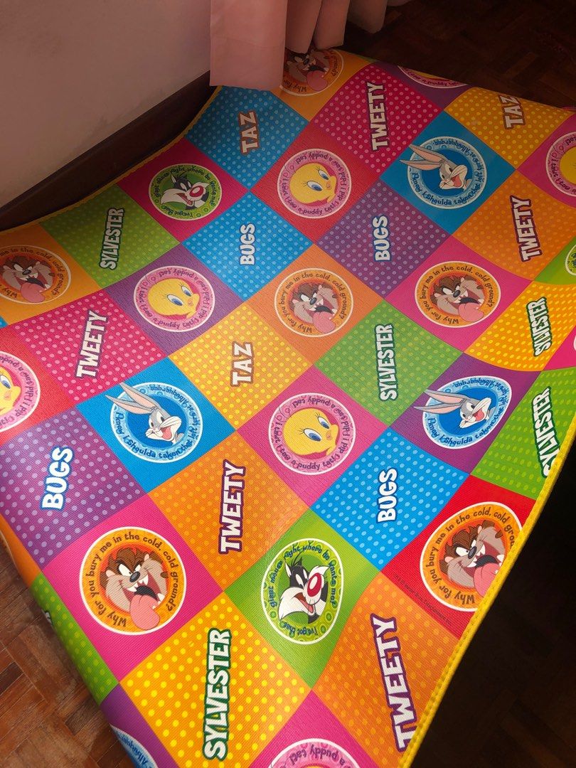Looney Tunes Safety Playmat, Babies & Kids, Baby Nursery & Kids ...