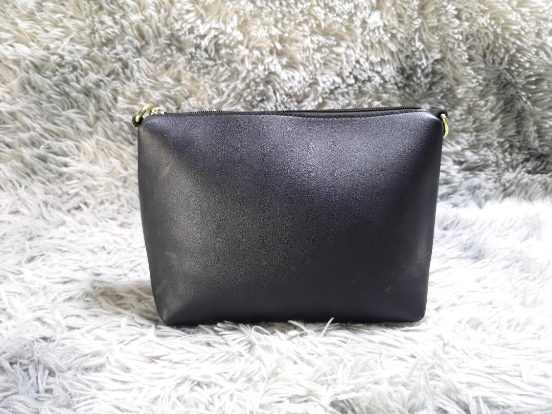 Matte Black Zipper Closure Pouch Bag, Women's Fashion, Bags & Wallets ...