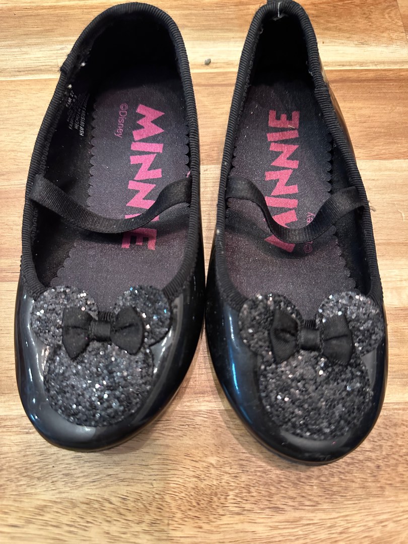 Minnie mouse flats, Babies & Kids, Babies & Kids Fashion on Carousell