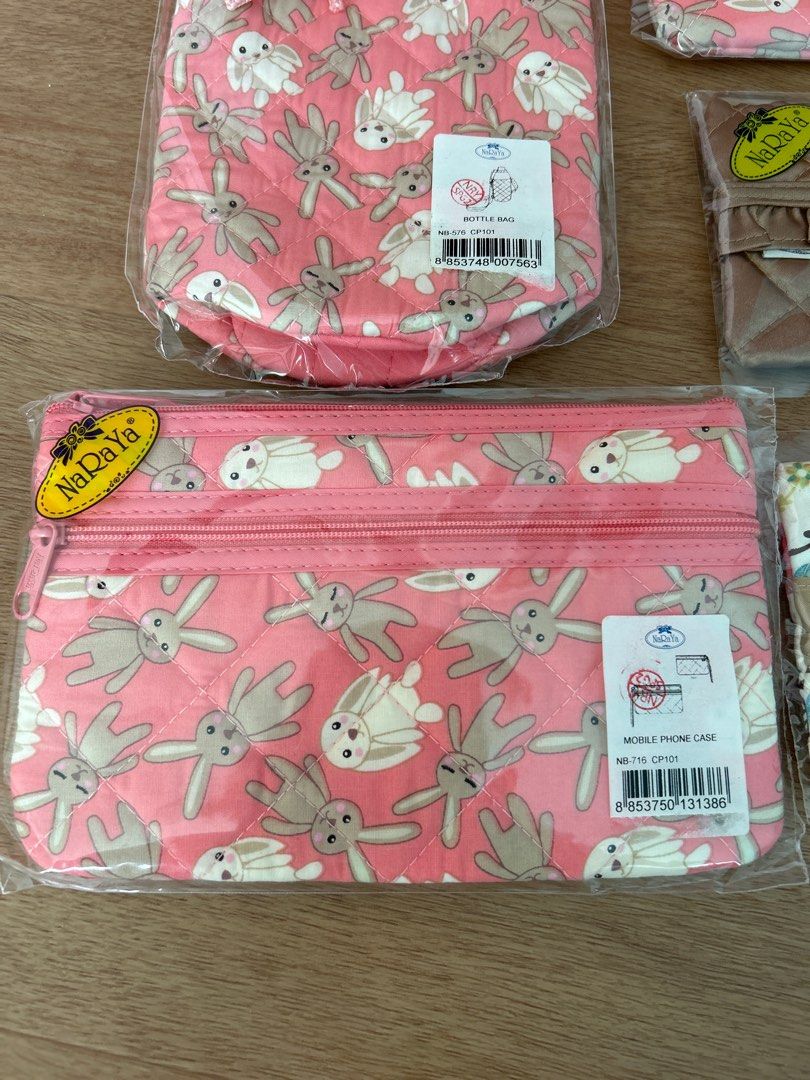 Naraya Pouch, Women's Fashion, Bags & Wallets, Purses & Pouches on ...