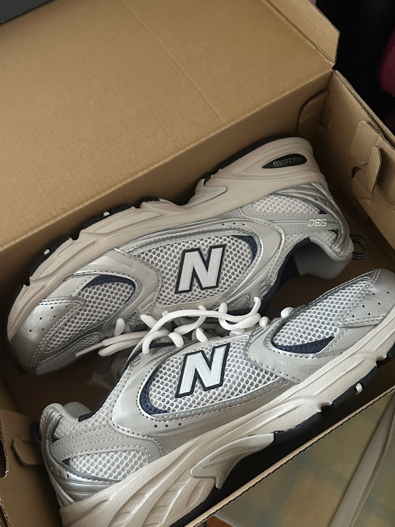 New balance NB 530 on Carousell