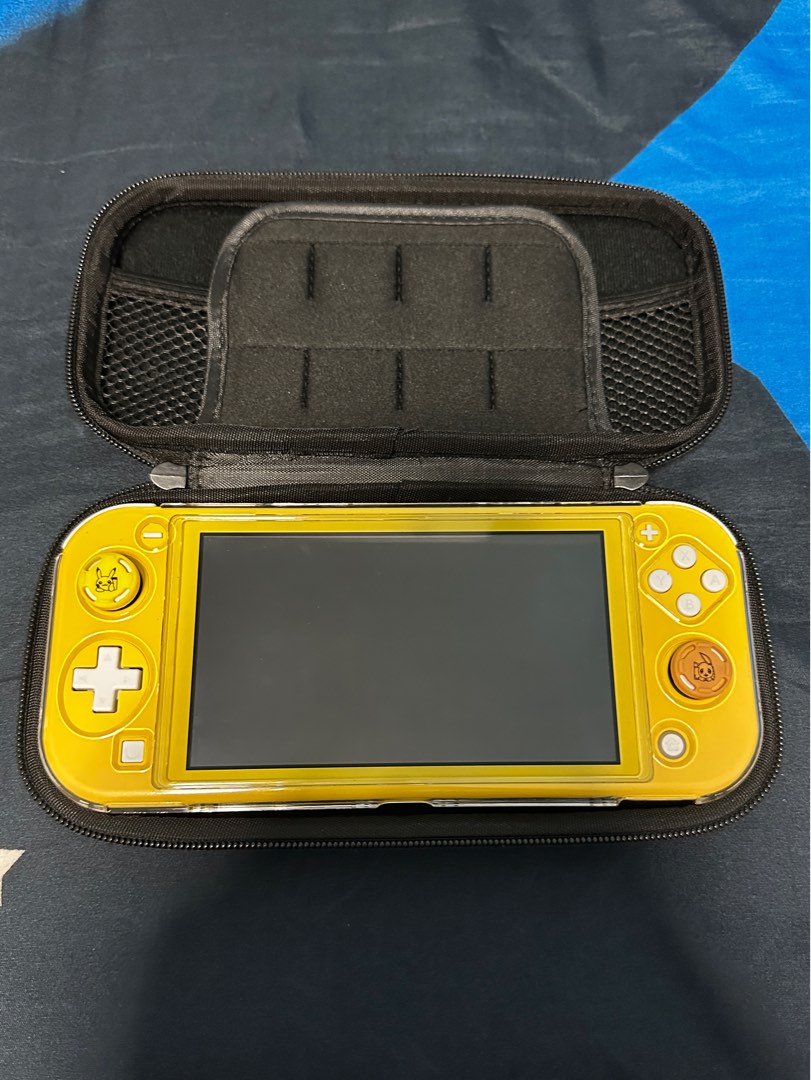 Nintendo Switch Lite + Games, Video Gaming, Video Game Consoles ...
