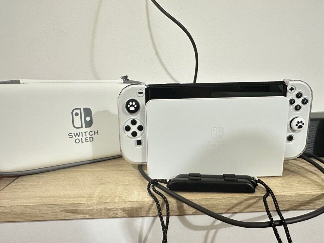 Nintendo Switch OLED (FEW DAYS OLD ONLY), Video Gaming, Video Game ...