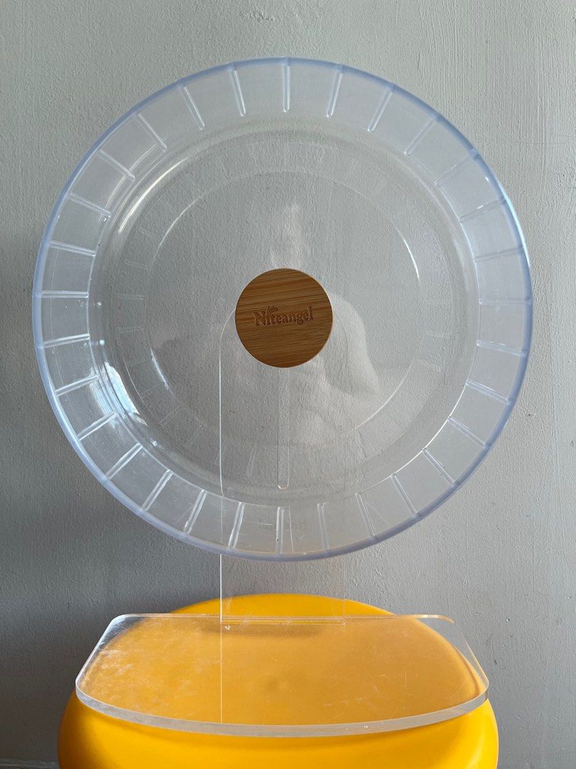 Niteangel Super Silent Acrylic Running Wheel in Crystal, Pet Supplies ...