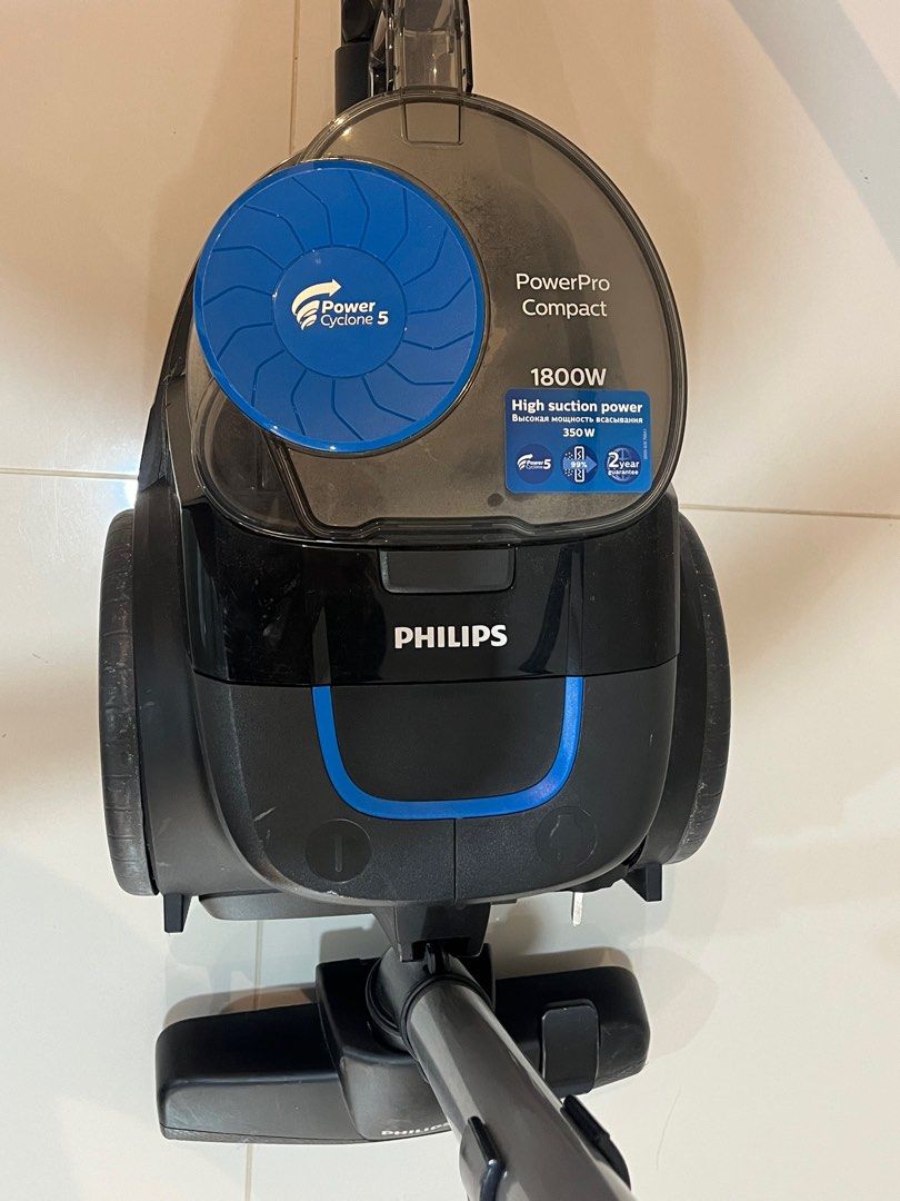 Philips PowerCyclone 5 1800W vacuum cleaner, TV & Home Appliances ...