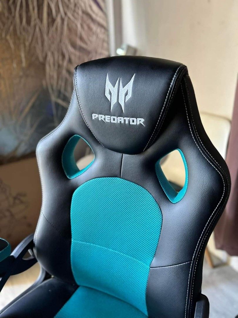 PREDATOR GAMING CHAIR on Carousell