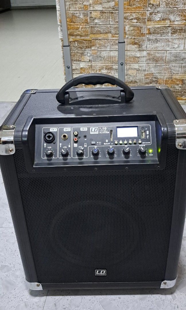 Busking amplifier Roadjack 10 LD System active speaker, Audio, Soundbars, Speakers & Amplifiers ...