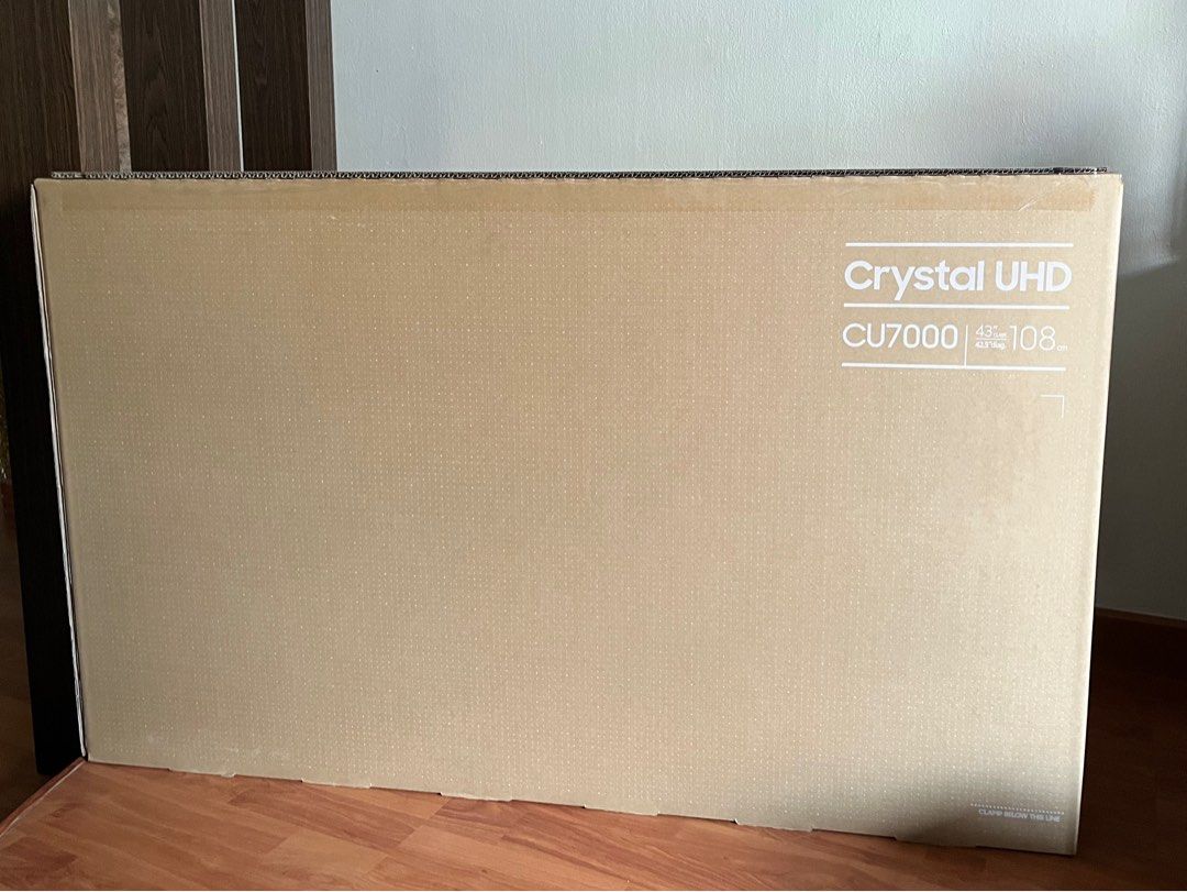 Samsung 43-inch CU7000 Crystal UHD TV, TV & Home Appliances, TV ...