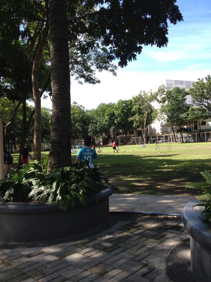 San Lorenzo Village Makati City Prime Corner Lot House For Sale ...