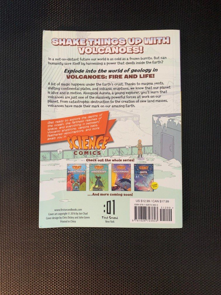 Science Comics-Volcanoes Fire and Life, 興趣及遊戲, 書本 & 文具, 漫畫 - Carousell