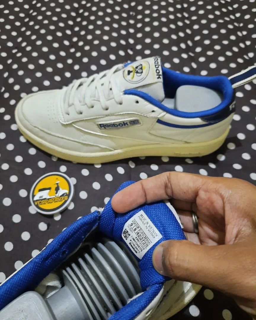 Sepatu Reebok Classic Anniversary Original, Fesyen Pria, Sepatu ...
