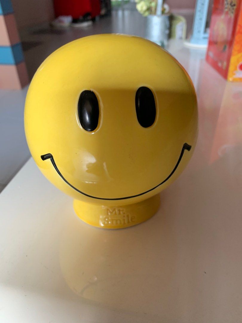 Smiley Piggy bank deposit, Hobbies & Toys, Memorabilia & Collectibles ...
