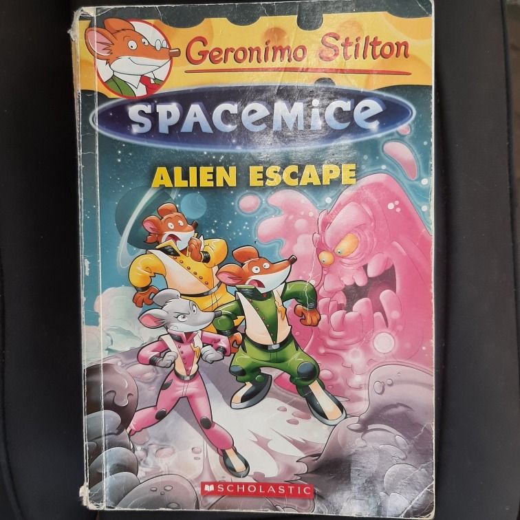 Spacemice Alien Escape Geronimo Stilton, Hobbies & Toys, Books ...