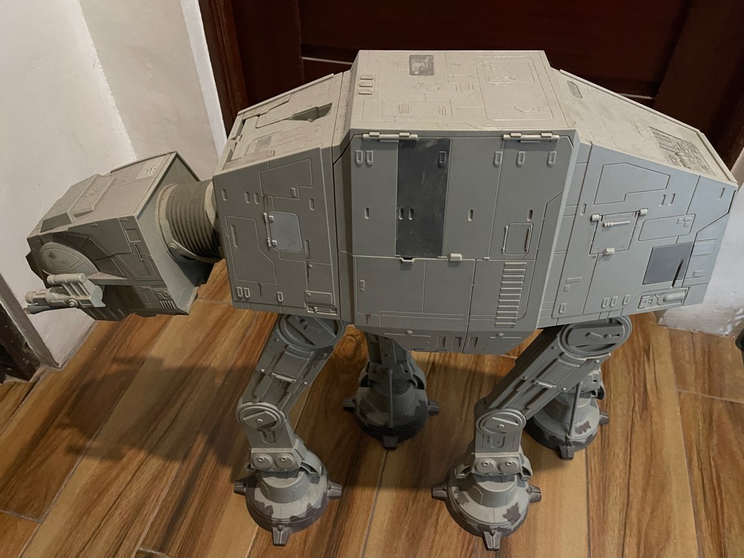 Star Wars AT-AT Walker, Hobbies & Toys, Toys & Games on Carousell