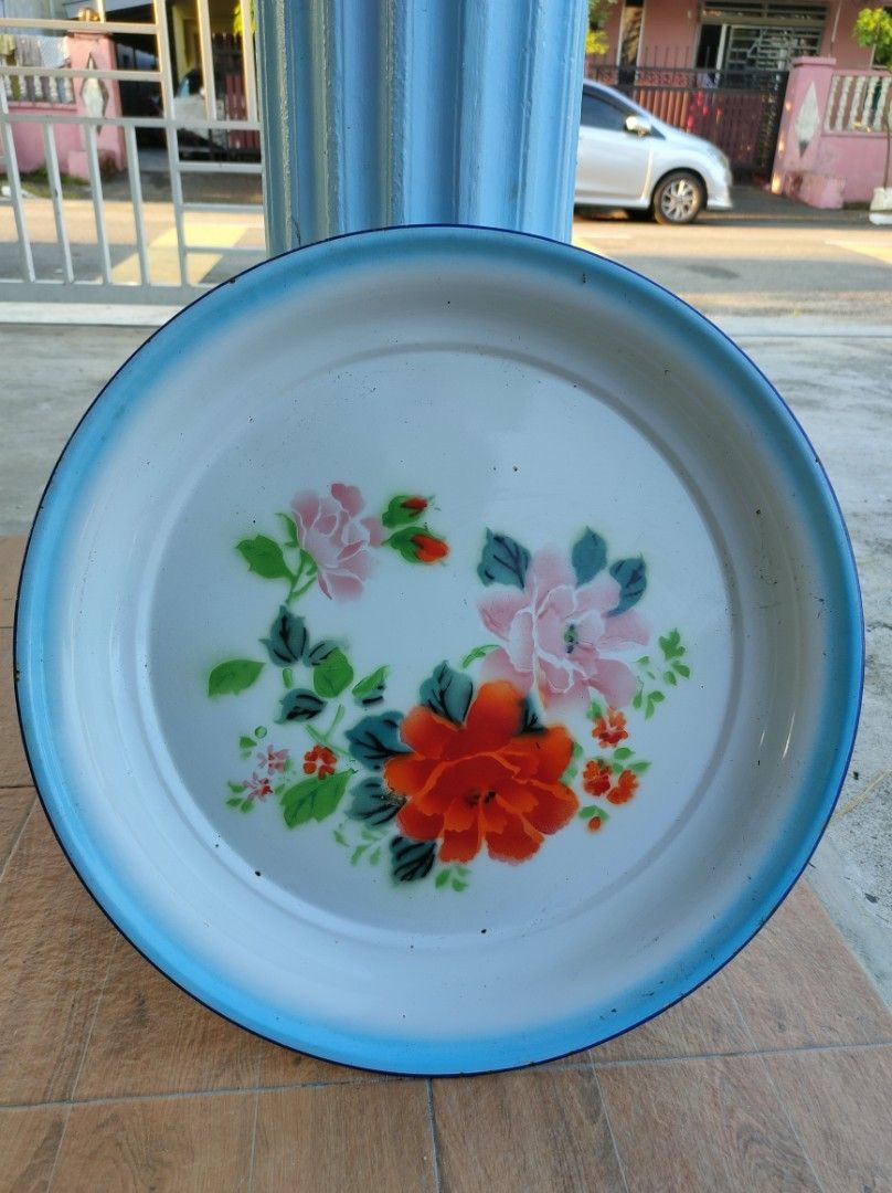 Talam Besi Antik, Furniture & Home Living, Kitchenware & Tableware ...