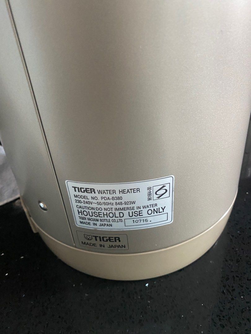 Tiger 3.8 litre airpot, TV & Home Appliances, Kitchen Appliances ...