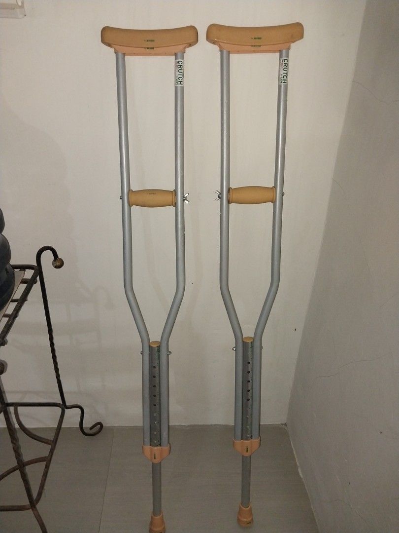 Tongkat sepasang ; COD area Bogor, Serba Serbi, Others di Carousell