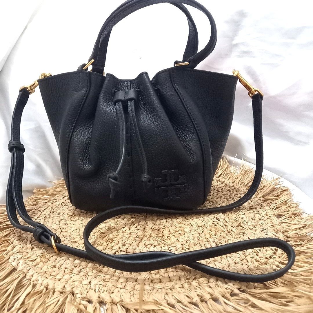 Tory Burch McGraw Mini Drawstring Satchel Bag Black, Barang Mewah, Tas ...
