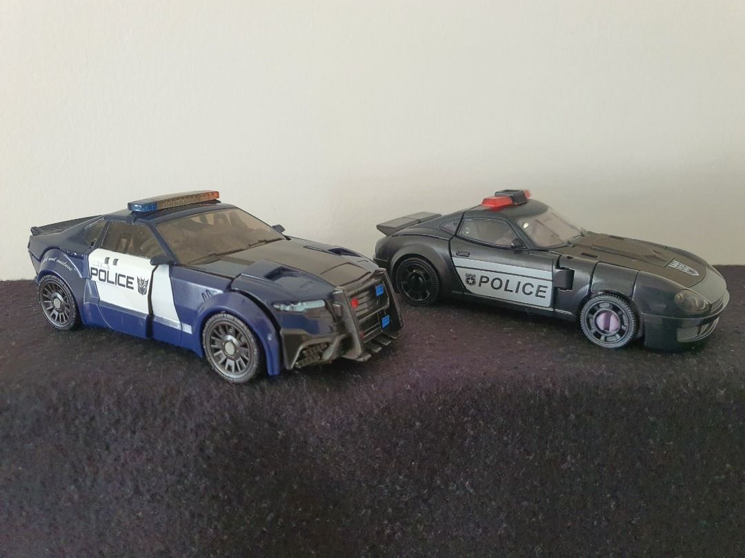 Transformers - Decepticon Barricade, Hobbies & Toys, Toys & Games on ...