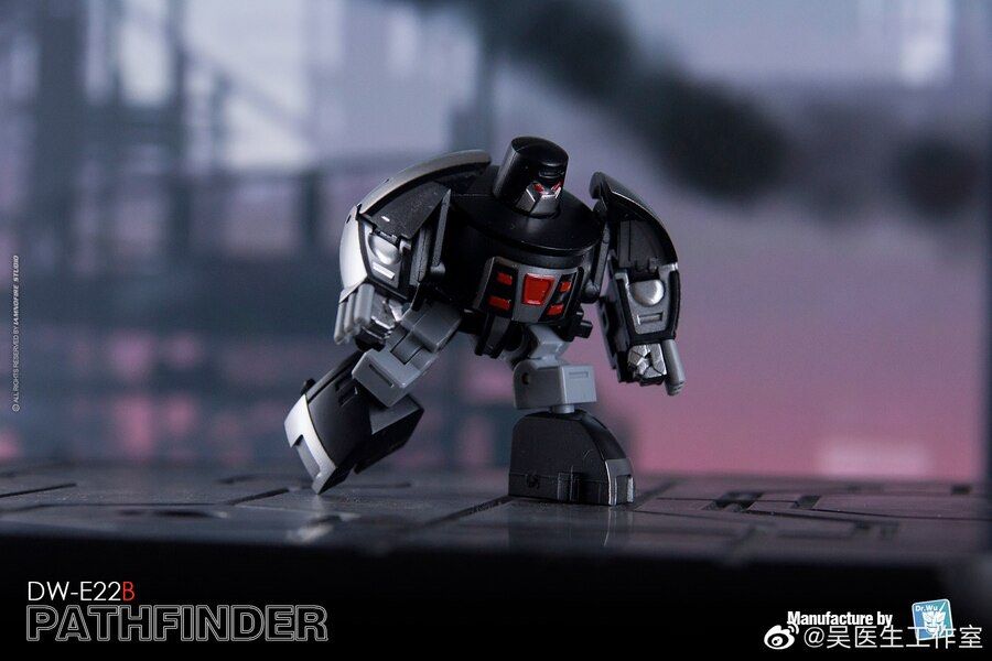 Transformers Dr Wu Workshop - DW-E21S Sand Dust & DW-E22B Pathfinder ...