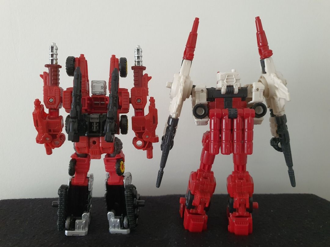 Transformers Siege - Autobot Weaponizer Sixgun & Powerdasher Aragon ...