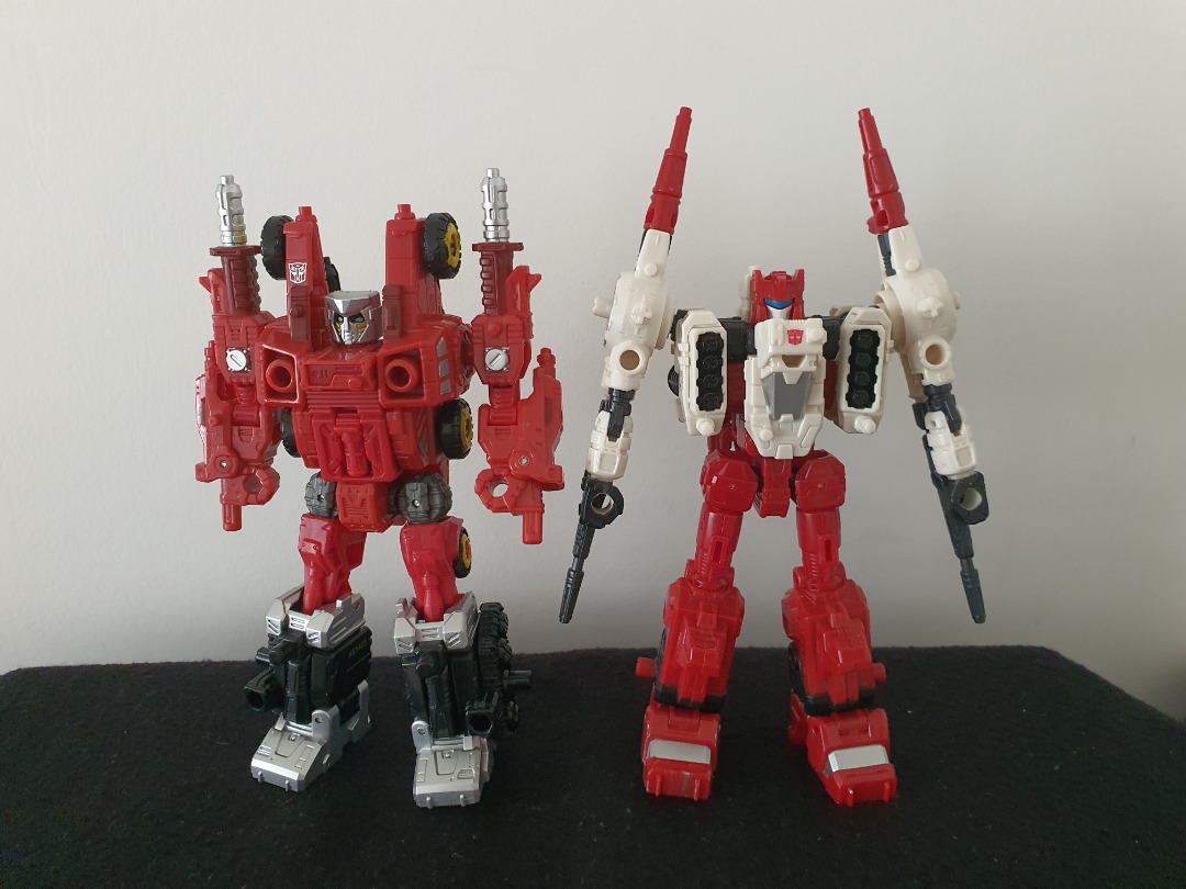 Transformers Siege - Autobot Weaponizer Sixgun & Powerdasher Aragon ...