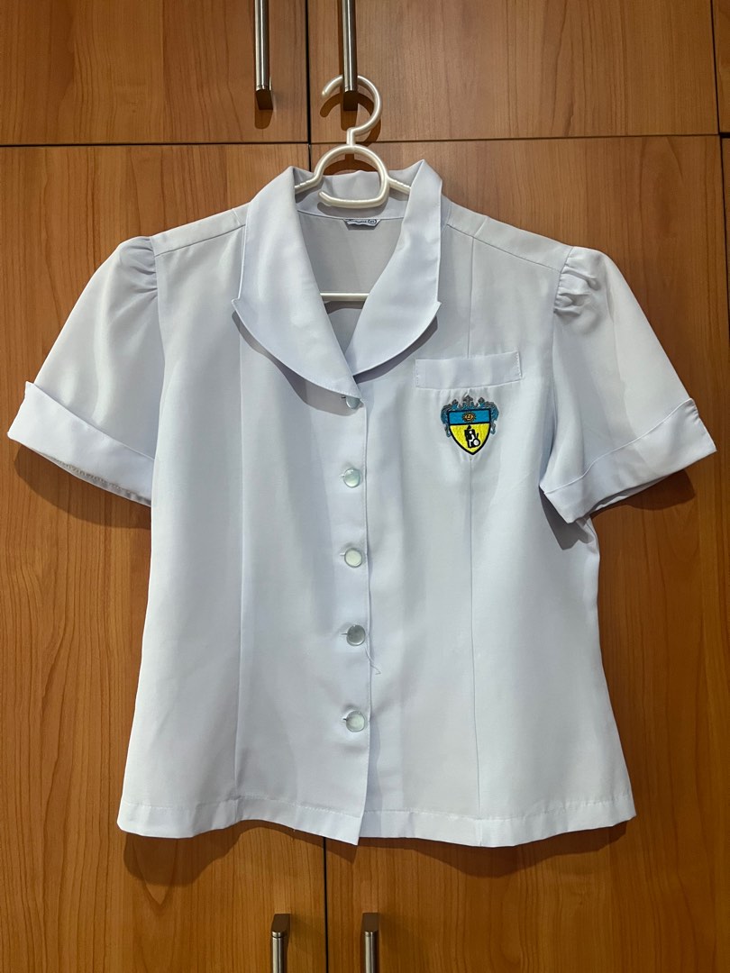 UST college of rehabilitation sciences uniform on Carousell