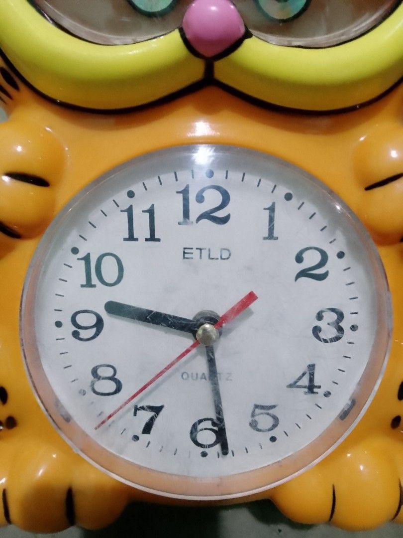 Vintage Rare Garfield ETLD Korea Quartz pendulum Wall Clock., Hobbies ...
