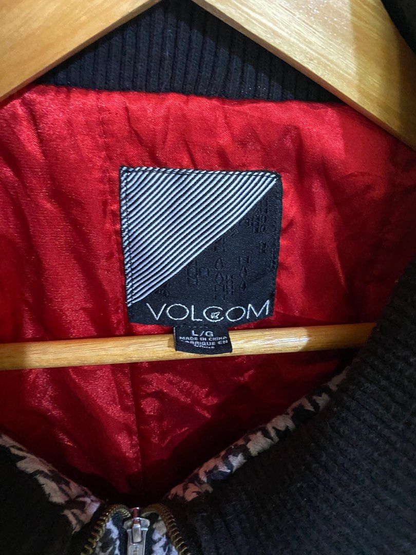 Vintage Volcom knitted Jacket on Carousell