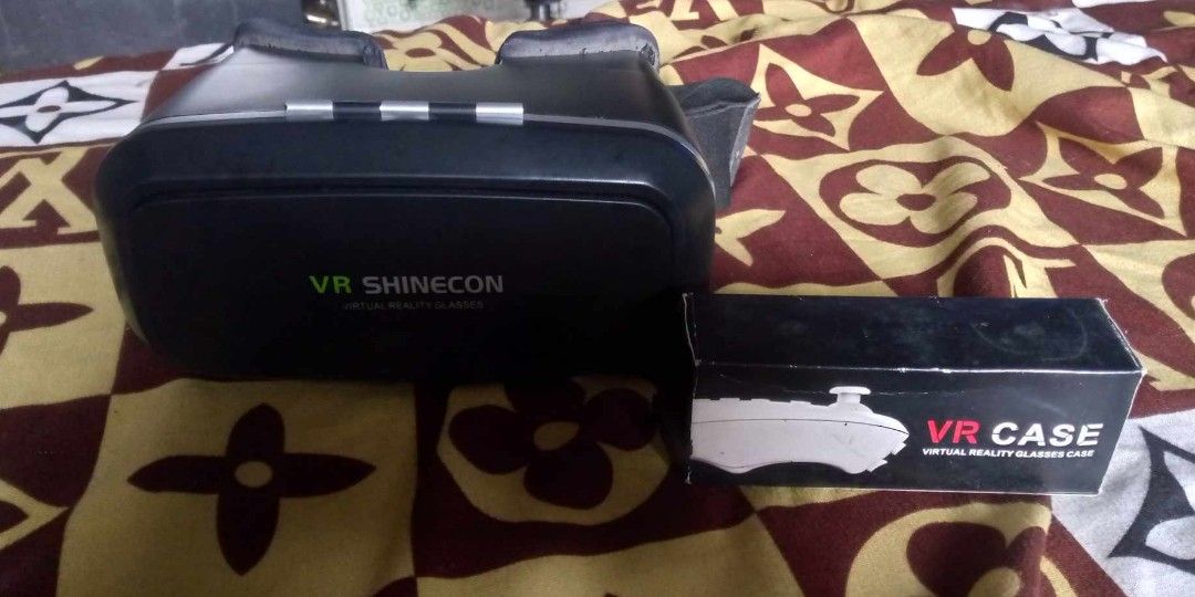 Vr shinecon on Carousell