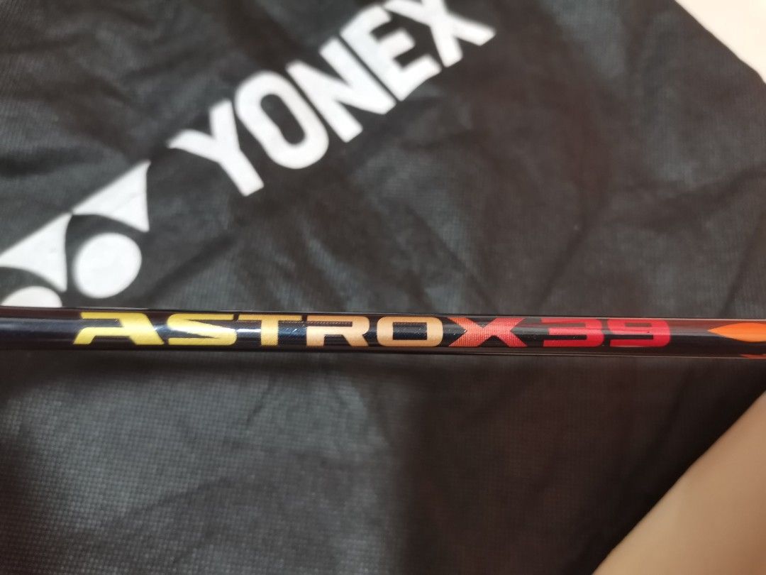 YONEX ASTROX 39, Sports Equipment, Sports & Games, Racket & Ball Sports ...