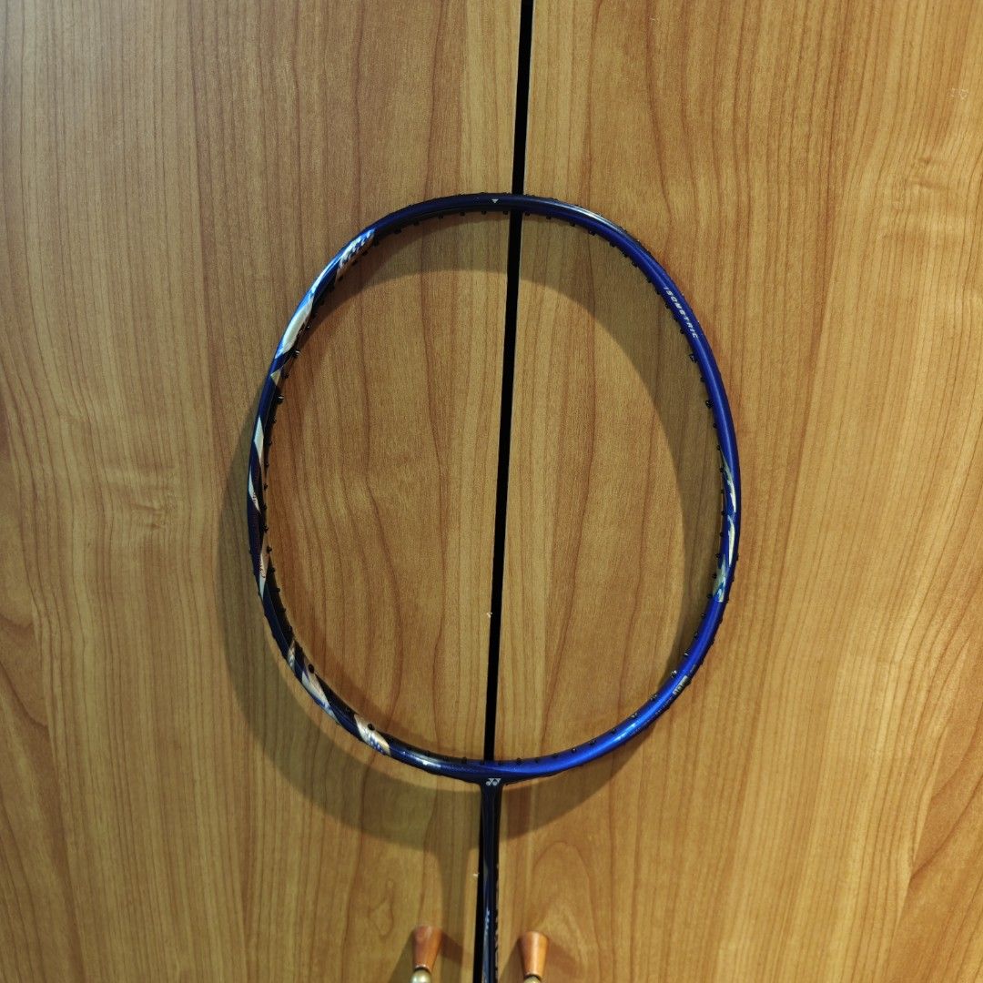 Yonex Astrox 99 blue, Sports Equipment, Sports & Games, Racket & Ball ...