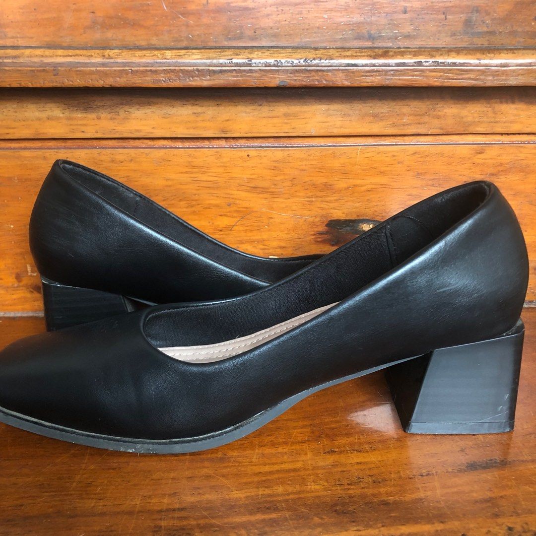 (WITH FREEBIE) 2 inch block heel school shoes, Women's Fashion ...