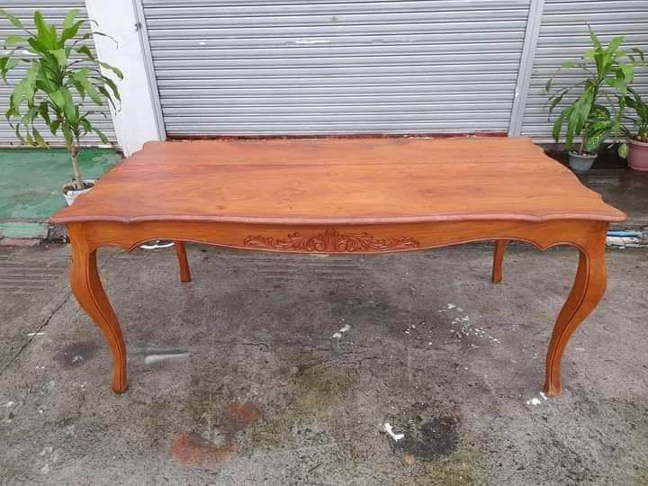 8 Seater Narra Dining Table on Carousell