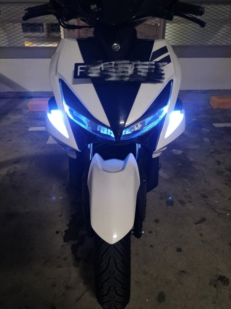 Aerox t10 led light iceblue $8 include installation Aerox, Motorcycles ...